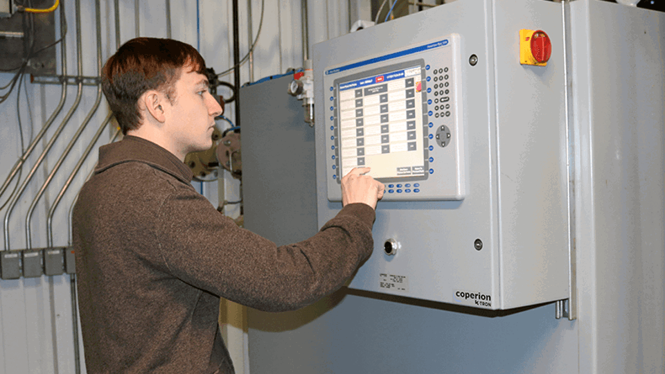 Custom System Controls – Coperion